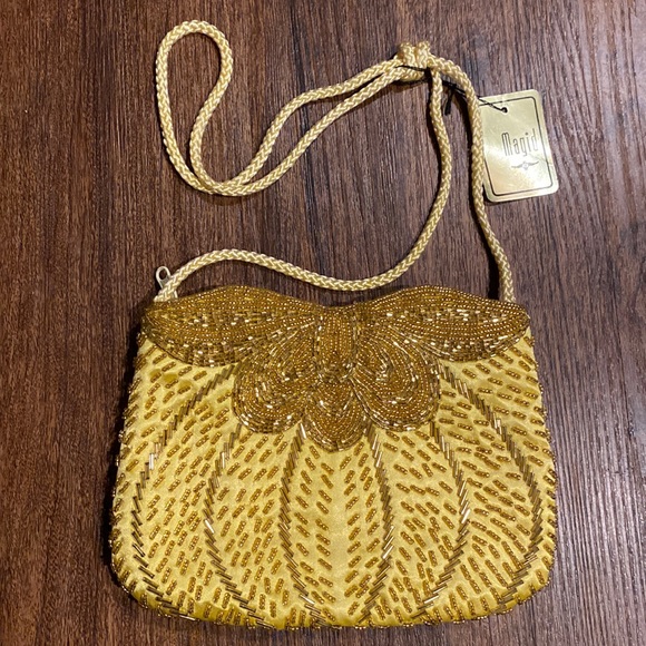 Magid | Bags | Magid Yellow Wgold Sequin Detail Beaded Crossbody Purse ...